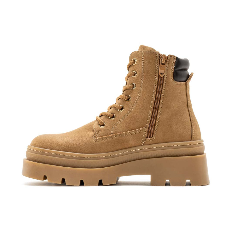 Soldes - Chaussures, bottes, sandales et plus | Chaussures Yellow ...