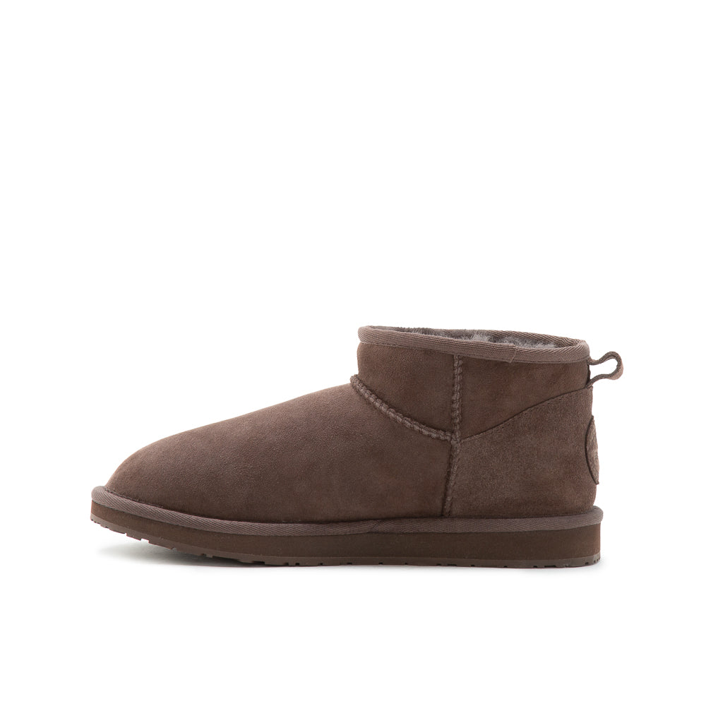 Yellow | From Quebec Since 1916 - Footwear for the whole family ...